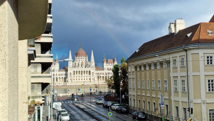 Parliament View Apartment - Free Parking Nearby - Budapeszt