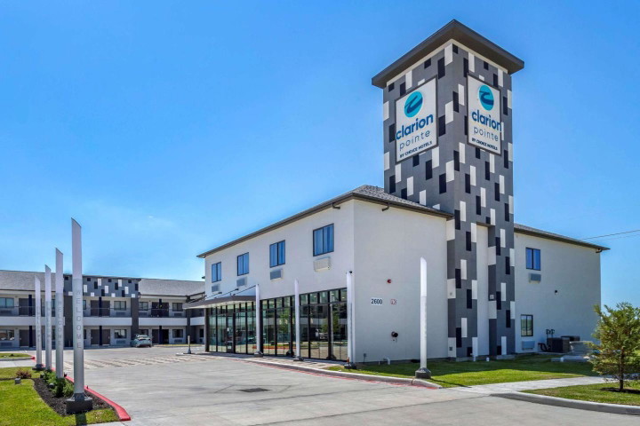 Clarion Pointe Port Arthur-beaumont South - Beaumont, TX