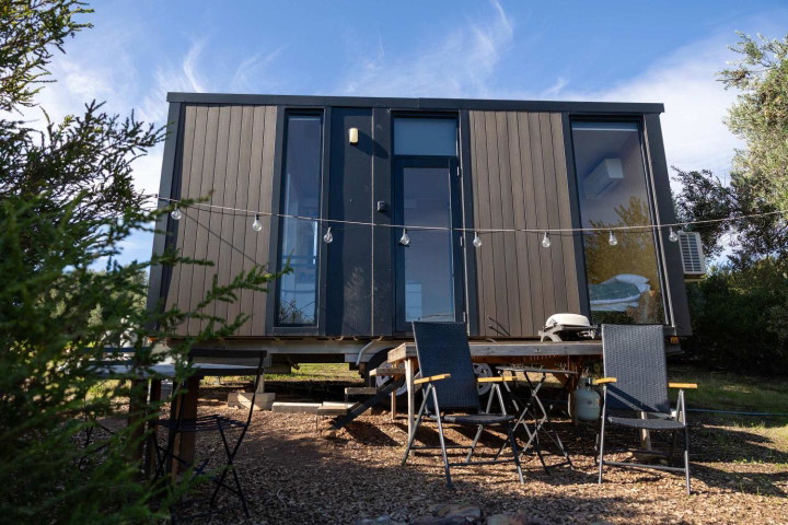 Scrub Tiny House By Tiny Away - McLaren Vale