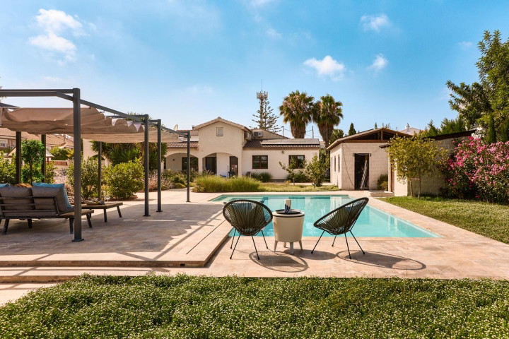 Garden House In Alicante With Infinity Pool - Alicante