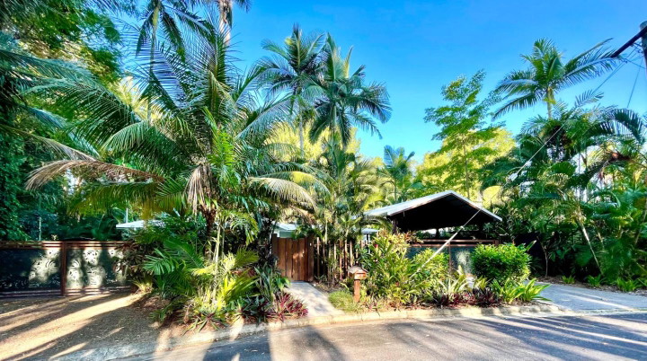 Karinya - Cairns