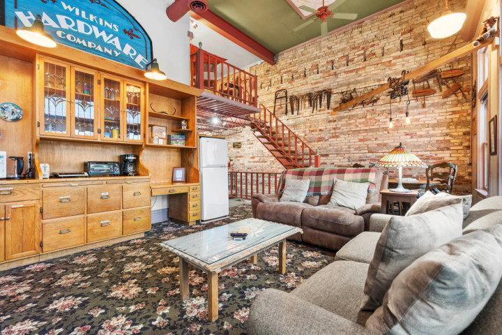 Historic Hardware Loft | 2 Blocks To Downtown - Saugatuck, MI