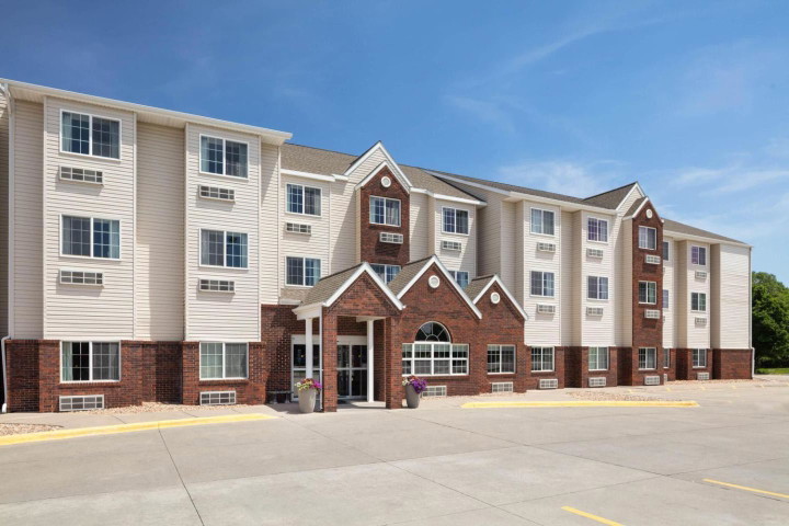 Microtel Inn & Suites - Kearney - Kearney, NE