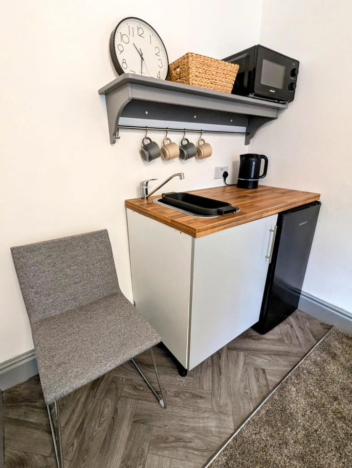 Private Ensuite Room - Crewe