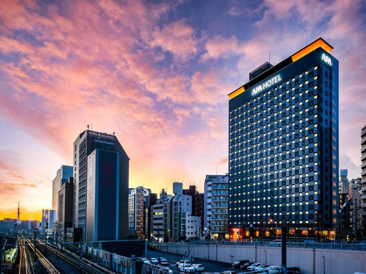Apa Hotel Yamanote Otsuka Ekimae Tower - Asaka