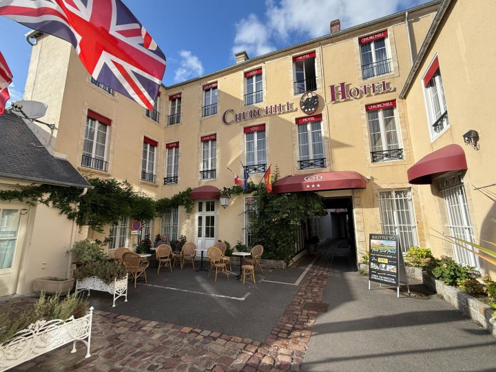 Churchill Hotel Bayeux Centre - Bayeux