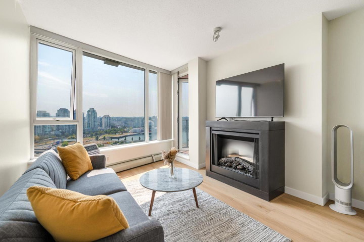 Lovely Condo With Amazing View - Vancouver