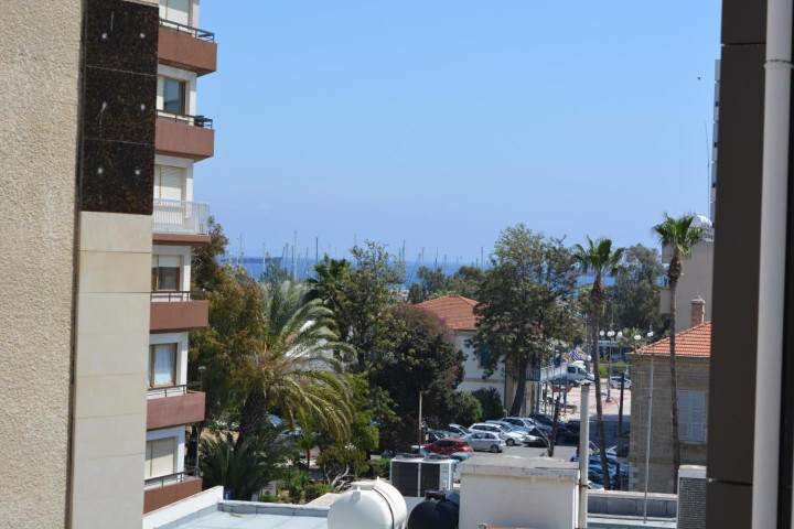 P L Panagiotis Apartment - Larnaca