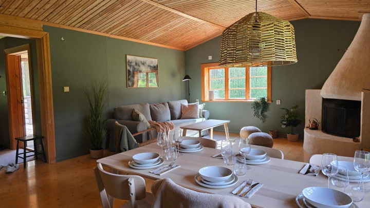 Peaceful Forest Cabin In Dalarna With Fireplace & Patio - Malung