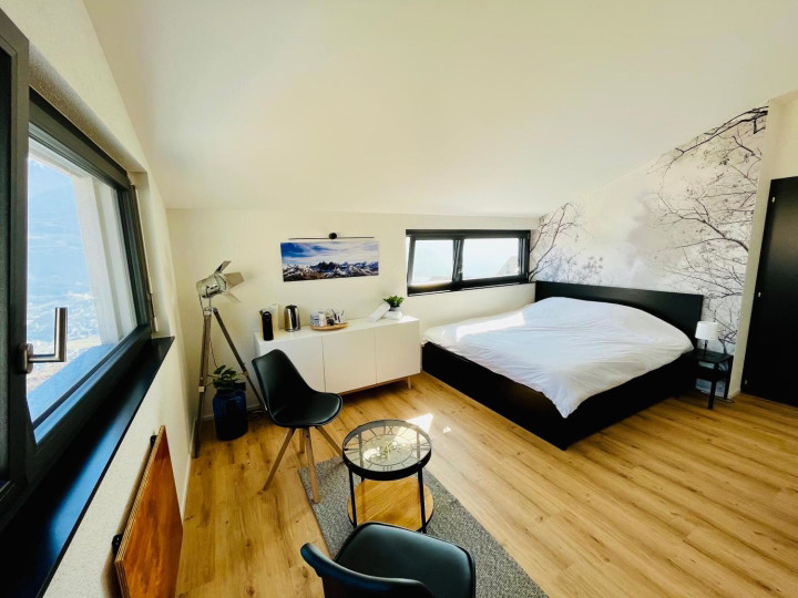 Chambre Double Privative Et Indépendante - Crans-Montana
