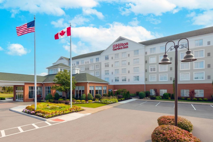 Hilton Garden Inn Buffalo Airport - Buffalo, NY