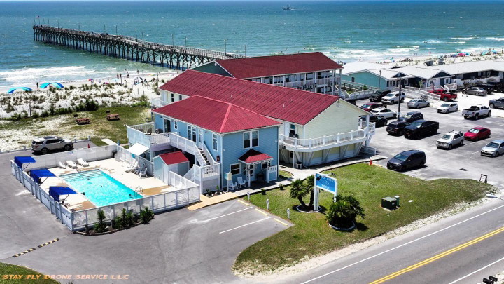 Ocean Crest Motel - Oak Island, NC