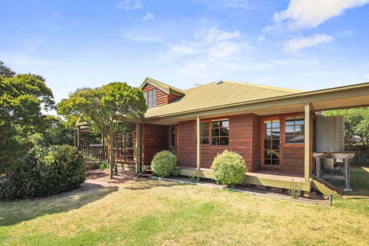 Ripple Retreat - Inverloch