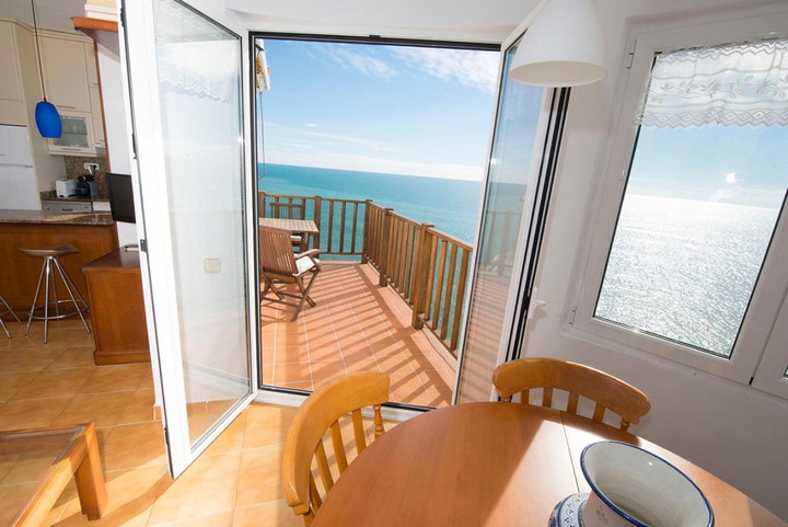 Apartamento En Acantilado Con Wifi Y Aire Acondicionado - Garraf