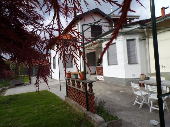 Casa Vacanze Terra Di Mezzo - Piedmont