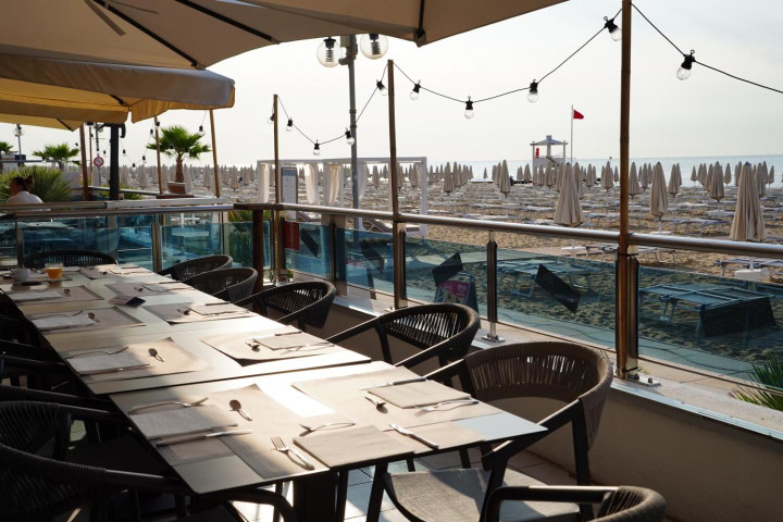 Hotel Delaville Frontemare - Jesolo