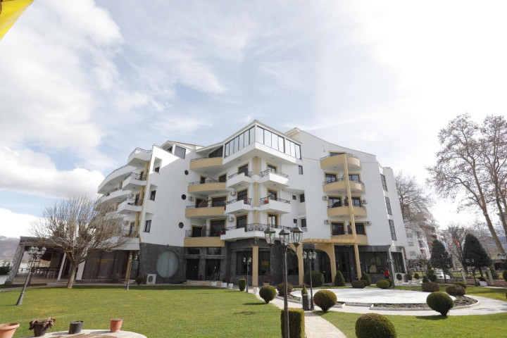 Hotel 1 Maji - Lake Ohrid