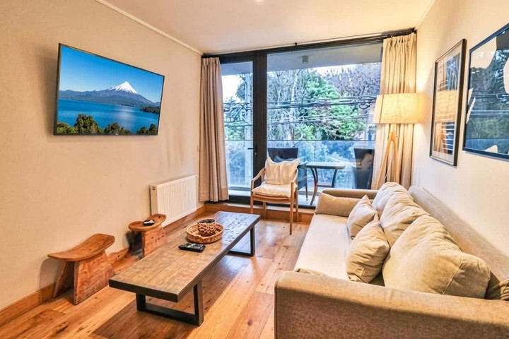 Hom I Piscina Temperada, Wifi, Estacionamiento, Calefacción Central, Vista Parcial Al Lago - Puerto Varas