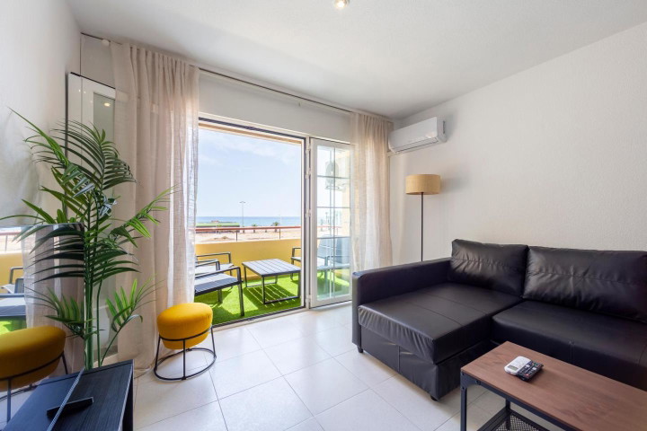 Rada`s Seaview Apartament - Roquetas de Mar