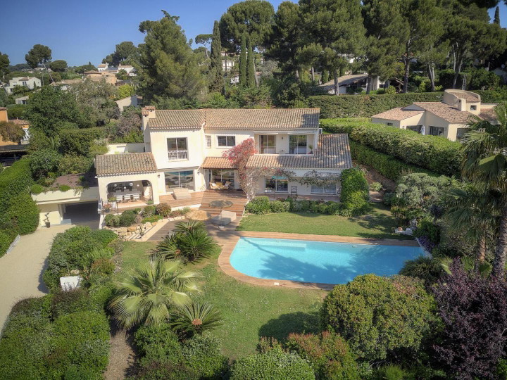 Frgk Villa Claude Juan-les-pins Luxury Stay With Pool & Ultra-fast Wi-fi - Valbonne