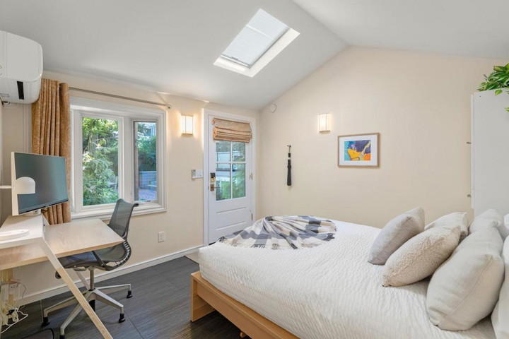 Downtown Palo Alto Gem! Cute, Spotless Guest House - Palo Alto, CA