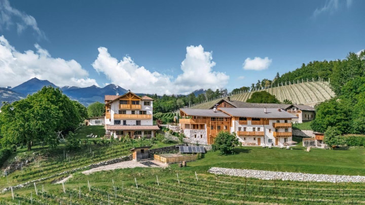 Trinnerhof Hof Chalets And Farm- Panorama Holidays & Brixen Card Bed & Breakfast - Brixen