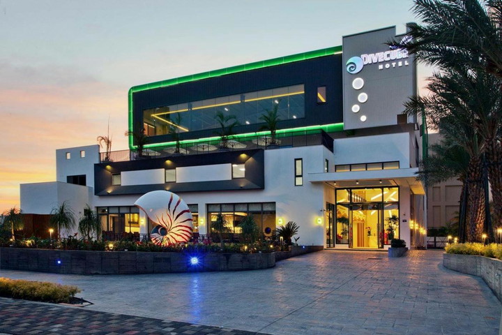 Divecube Hotel - Wuqi District