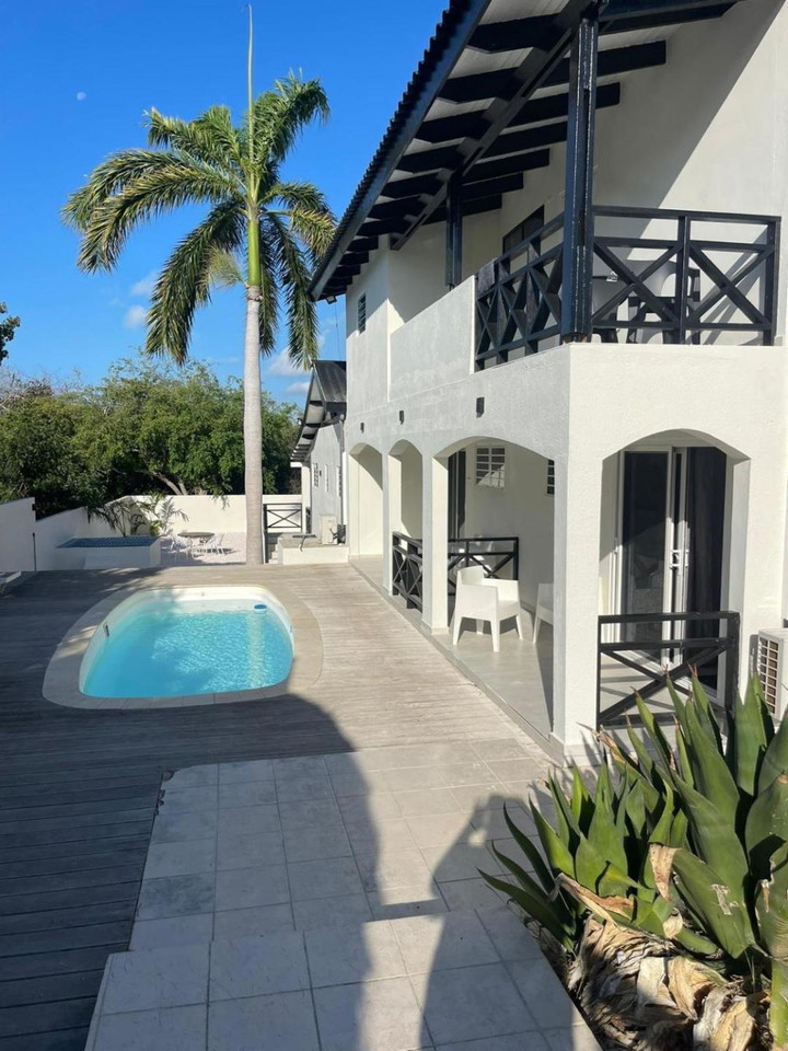 Cas Grandi Studios & Apartments With Pool & Jacuzzi - Curaçao