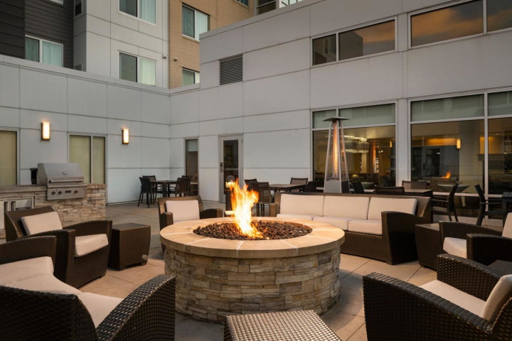 Residence Inn By Marriott Milwaukee West - Wauwatosa, WI