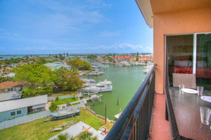 607 - Madeira Bay Resort - St. Pete Beach, FL