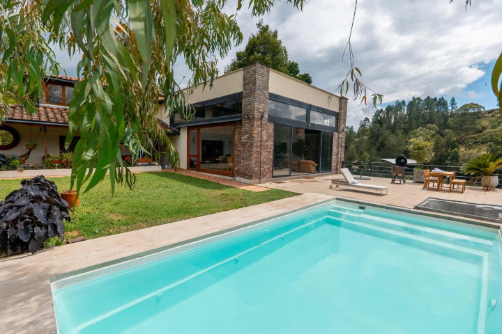 Sahara Lodge Finca De Lujo Para 30 Huespedes Caballos áRabes Y Naturaleza 10 Min Del Pueblo El Retiro - La Ceja