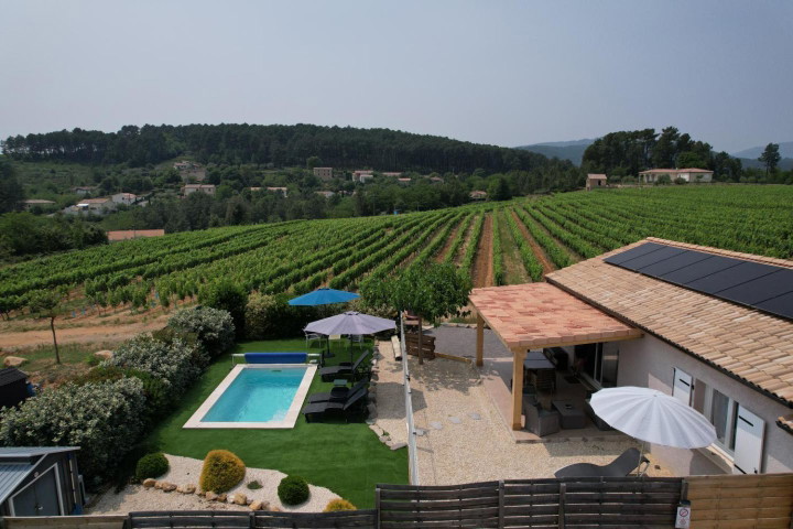 En Ardèche, Maison De Vacances L'odalys Climatisée Avec Sa Piscine Privée Et Chauffée - Joyeuse