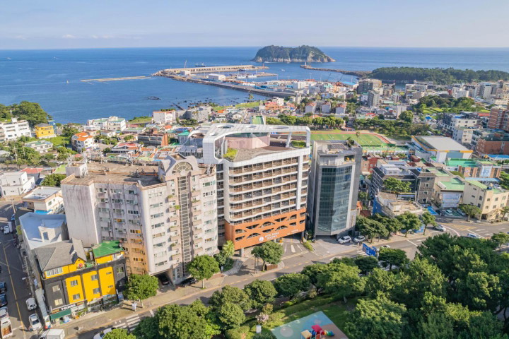 Hotel Bridge Seogwipo - South Korea