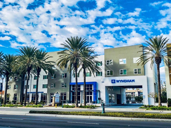 Wyndham Anaheim - Santa Ana, CA