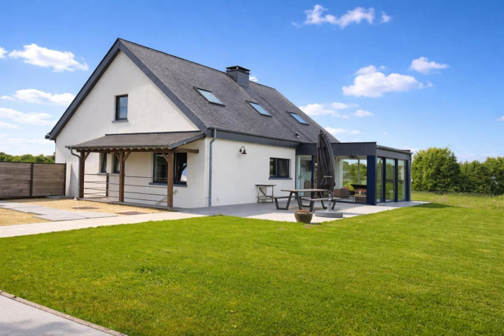 Villa Intensity - Bastogne