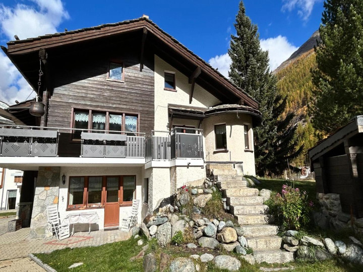 Chalet In Saas Fee Near Ski Slopes - Saas Grund