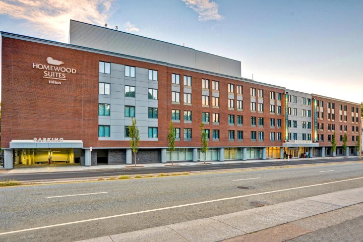 Homewood Suites By Hilton Boston Brookline-longwood Medical - Wellesley, MA
