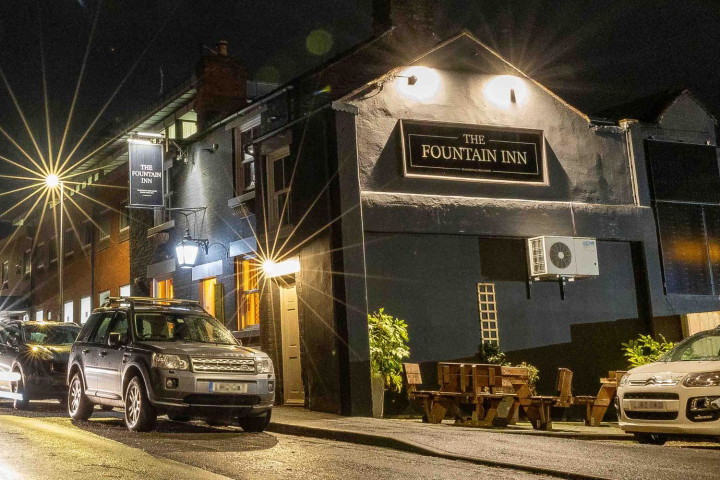 The Fountain Inn - Staffordshire