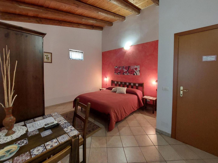 Cloris Guest House - Noto