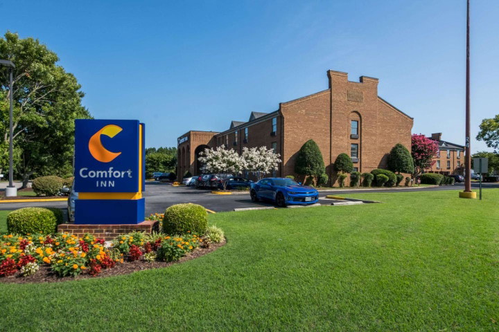 Comfort Inn Newport News - Hampton I-64 - Yorktown, VA
