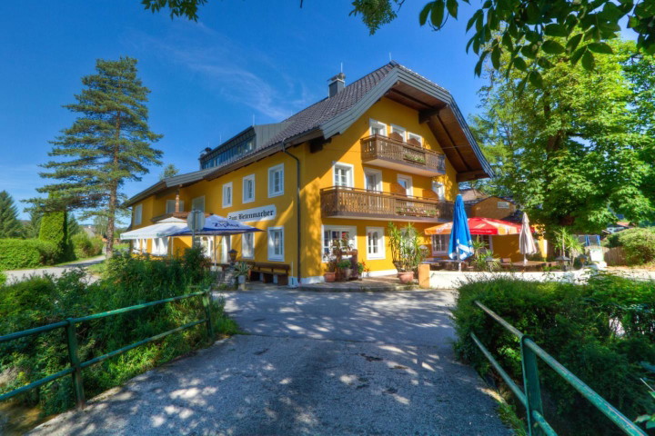 Landgasthof Zum Betenmacher - Wolfgangsee Lake