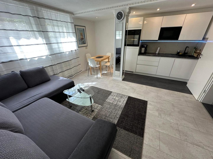 Ruhige Geräumige Wohnung - Pforzheim