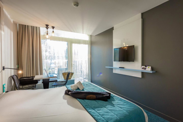 Logis Hôtel Les Pins - Opéralia - Sète