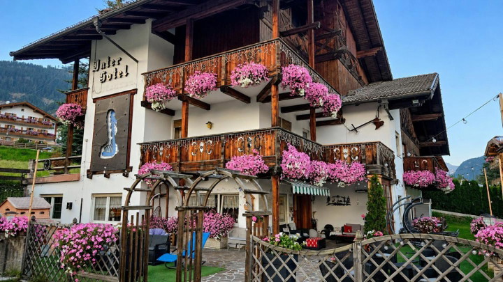 Inter Hotel B&b - Vigo di Fassa