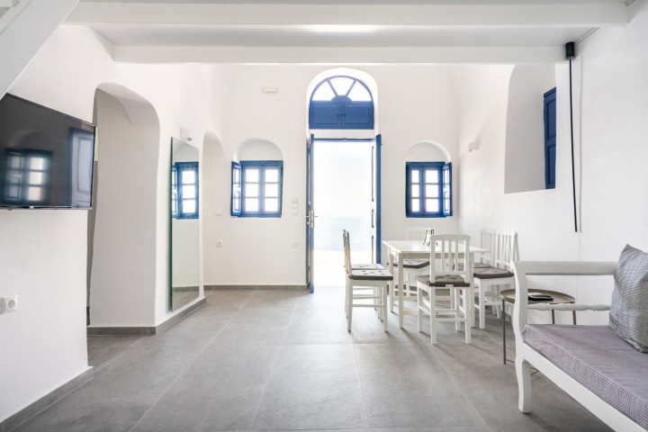 Oia Cave Loft - Oia