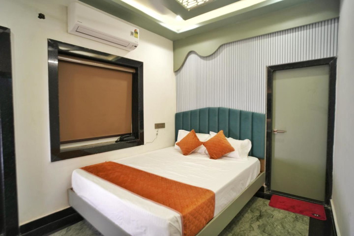 Brahma Sarovar Home Stay And Cafe - Pushkar