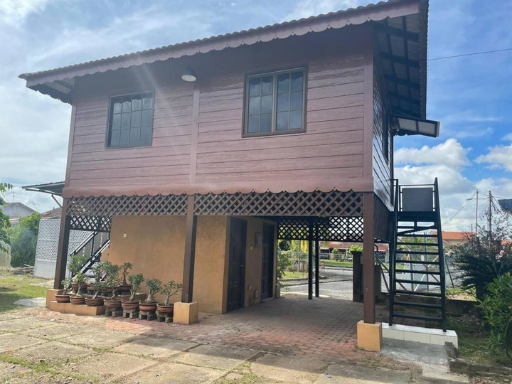 Alor Lanchang Roomstay - Malaysia