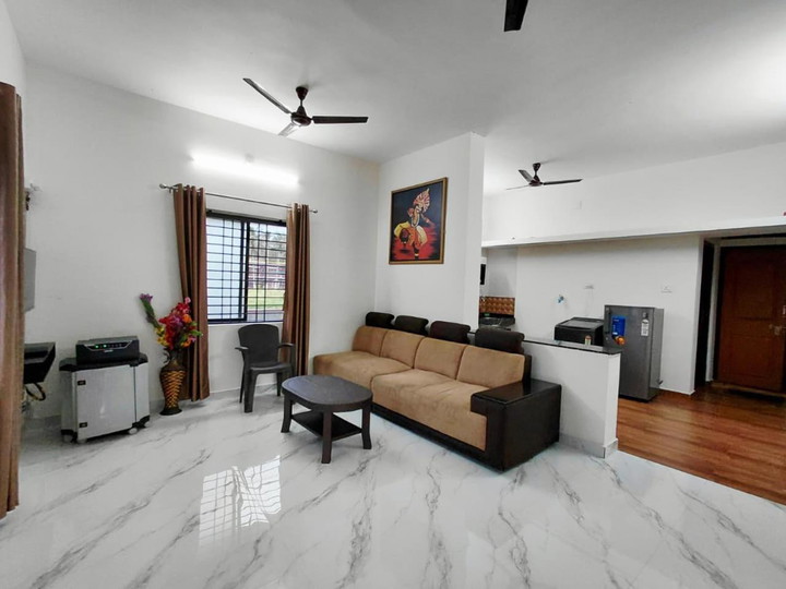 Agm Homestay-spacious Private Ac 1bhk With Hall, Kitchen & Bath - Udupi