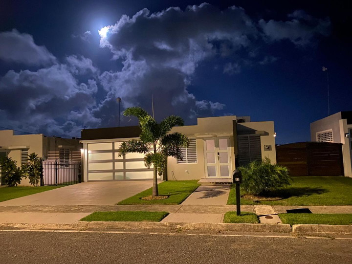 Casa Orillia's Del Mar - Isabela