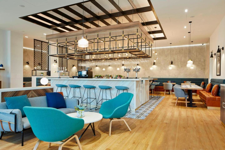 Courtyard By Marriott Luton Airport - England